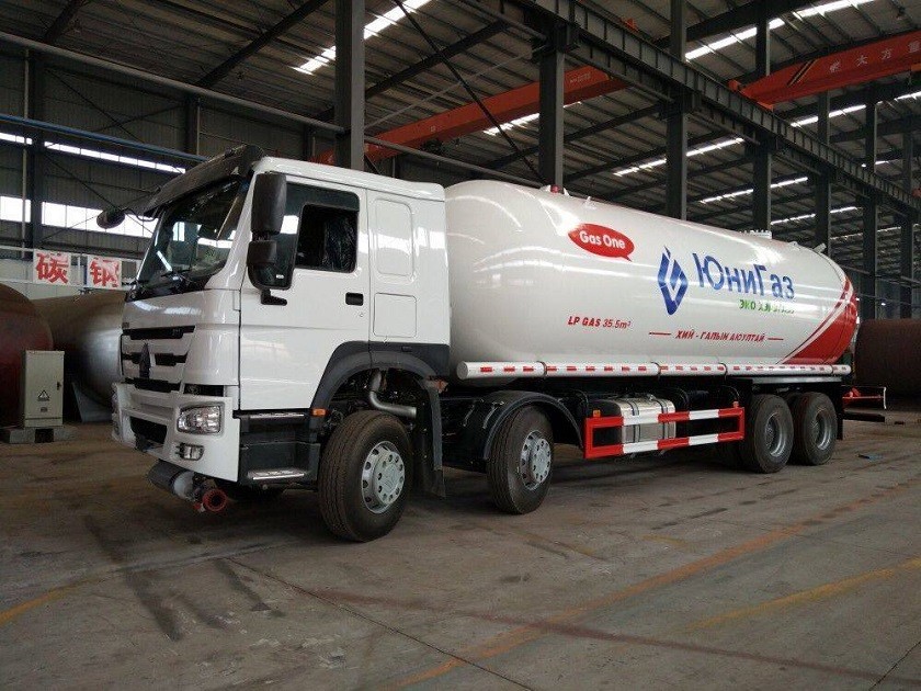 Camión Sinotruk Howo de Transporte de Gas glp Propano de 34,5cbm 15mt ...